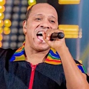 Anderson Leonardo, vocalista da banda Molejo, deixa CTI de hospital no ...