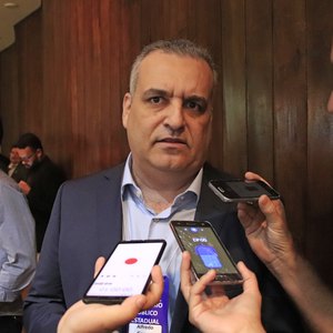 Alfredo Gaspar confirma pretensão ao Senado - TribunaHoje.com